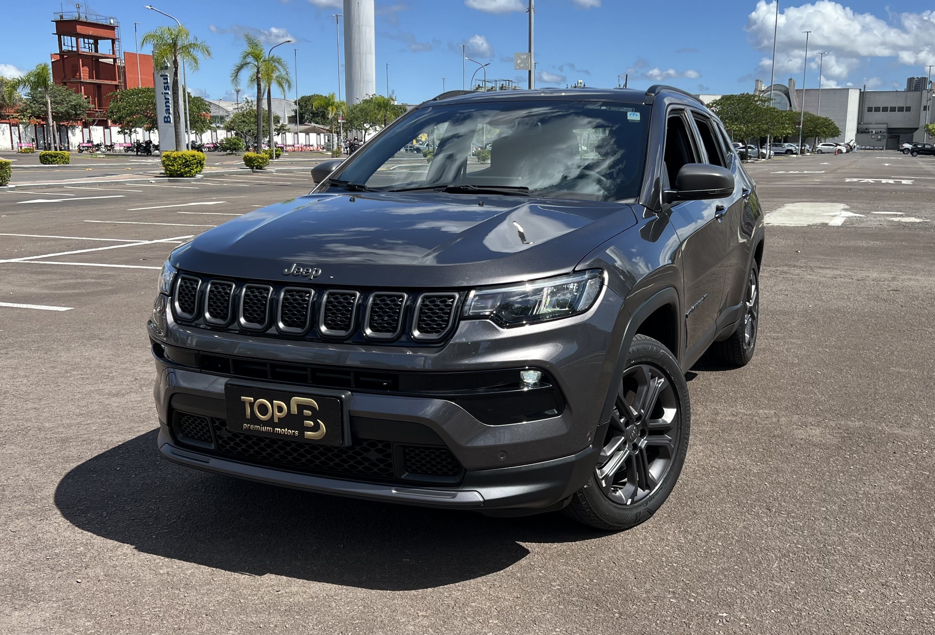 Jeep Compass Longitude 80 anos 2022 - Nossos Veículos - Top B Premium ...
